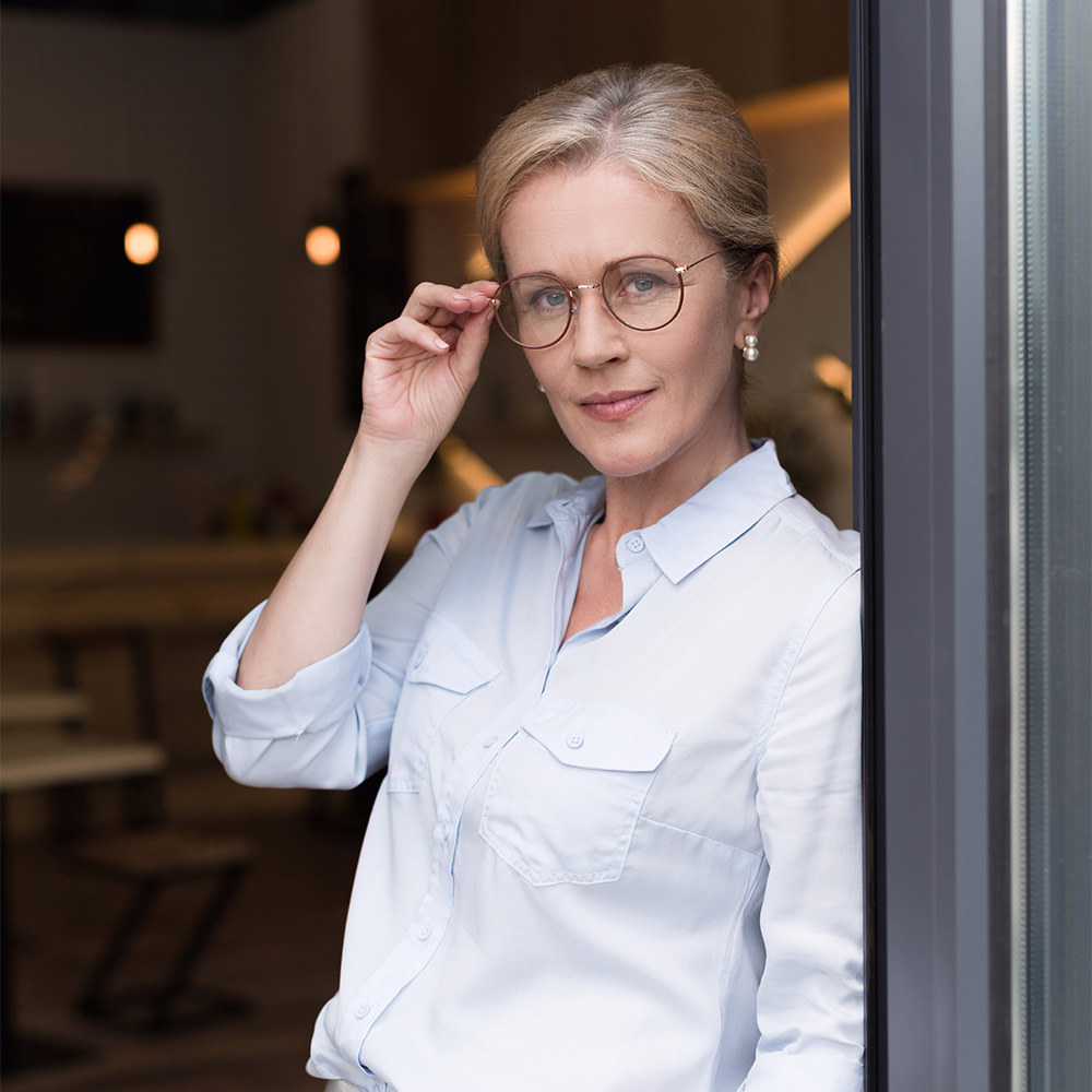 Elina Swan - Collect.tw